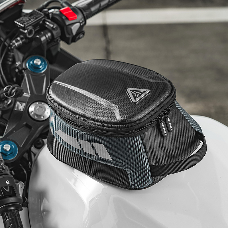 Motorcycle magnetic fuel tank bag (MB1) - Motowolf | Bike...